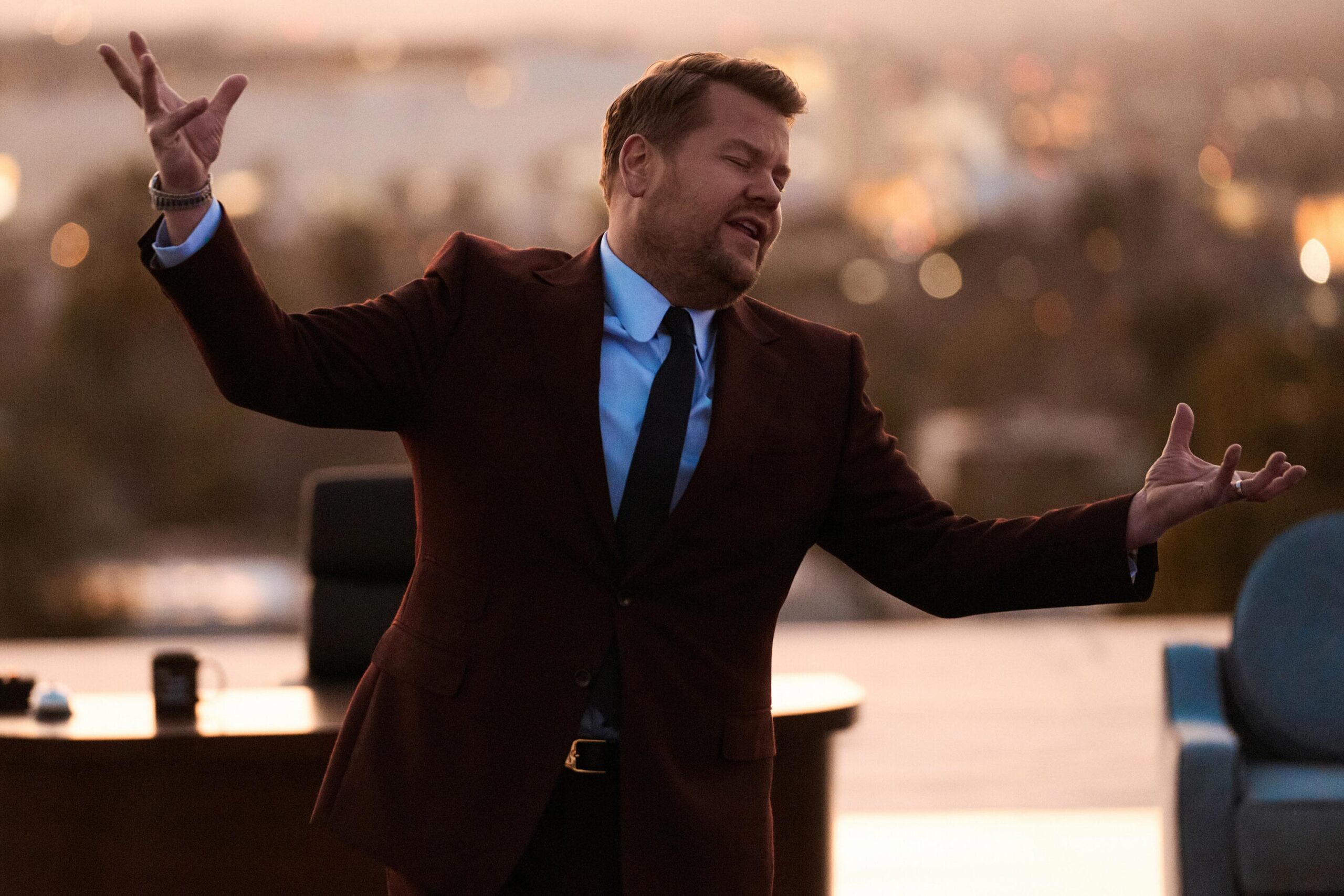 7 Iconic Moments from The Late Late Show - AfterBuzz TV