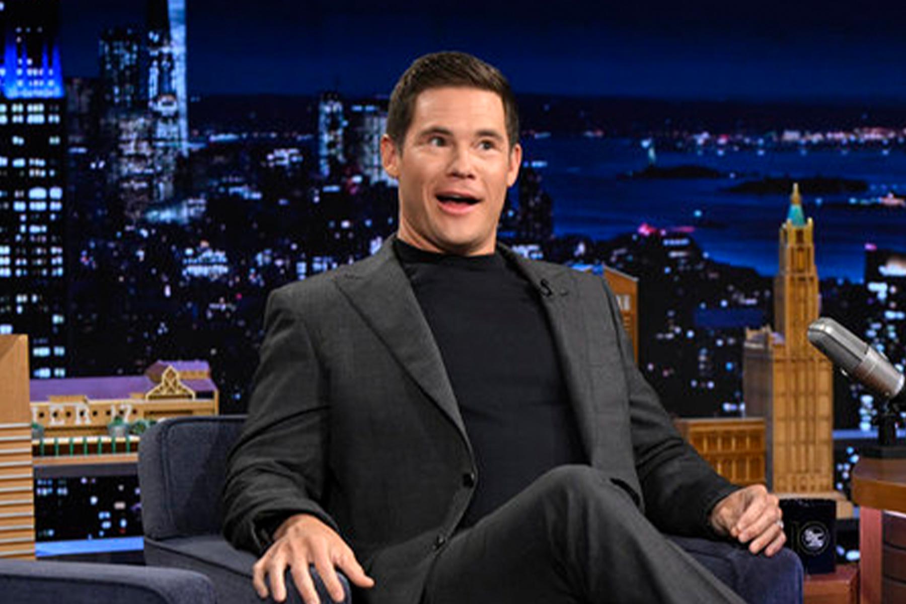 Adam Devine’s Elmo Trick Has Parents Laughing Everywhere - AfterBuzz TV